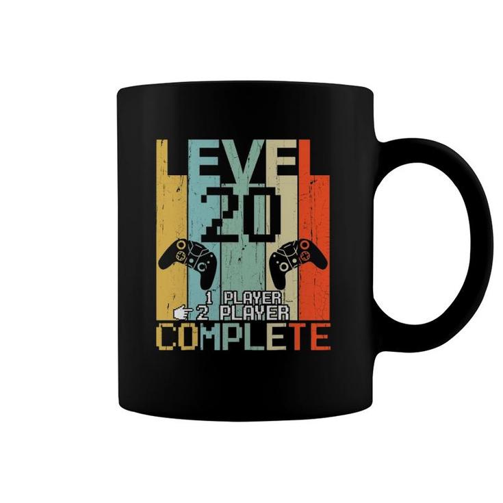Level 20 Years Complete Gamer Couple Vintage Retro Coffee Mug | Mazezy