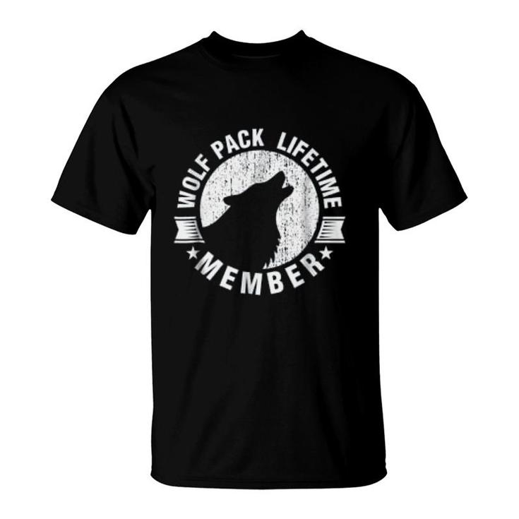 Lifetime Wolf Pack Member Distressed Howling T-Shirt | Mazezy