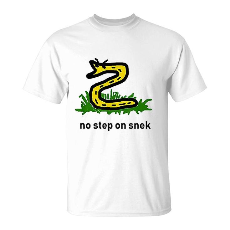 No Step On Snek Funny T-Shirt | Mazezy